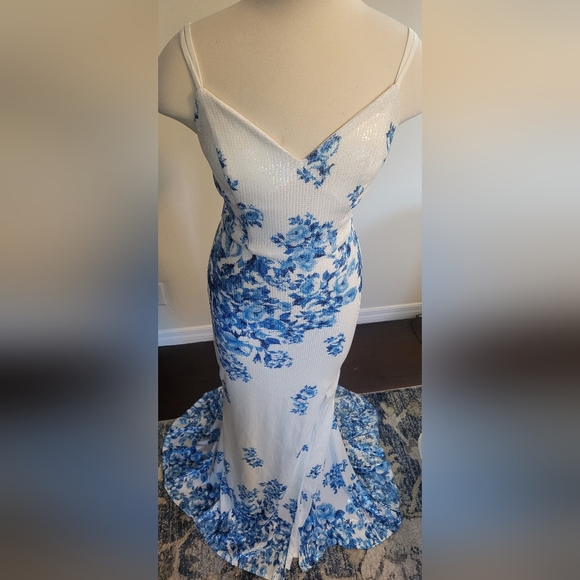 Dear Moon | Dresses | Floral Vine Sequined Mermaid Gown | Poshmark